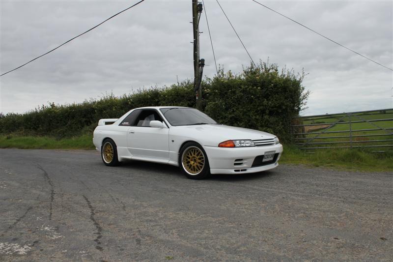 Stunning White Nissan Skyline R32 GTR - GT-R Register - Nissan Skyline ...