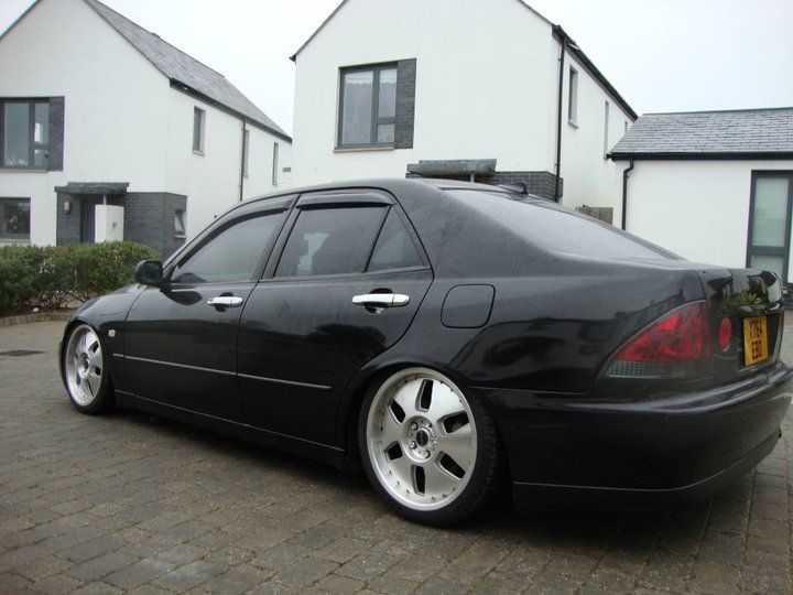 VIP lexus is200 | Driftworks Forum